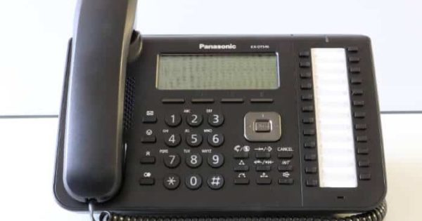 11 Best Business Phone Lines In The UK: January 2026 Deals