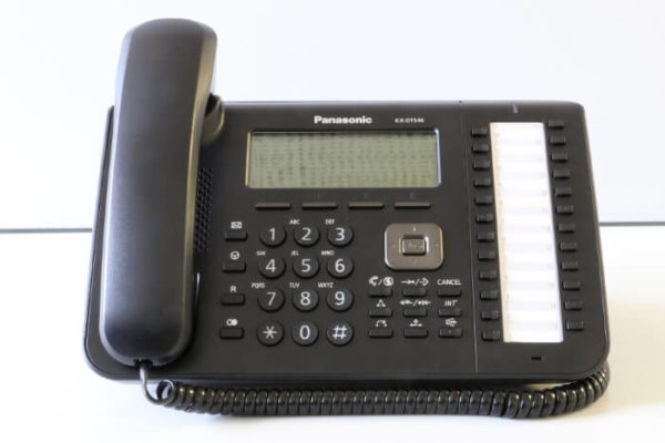 11 Best Business Phone Lines In The UK: January 2026 Deals